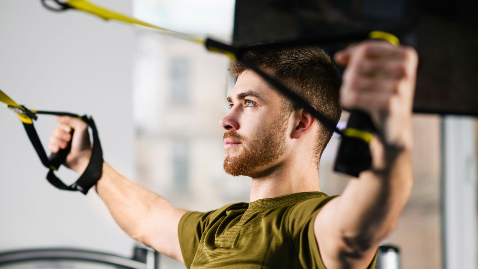 Exercices abdominaux TRX : comment renforcer les muscles avec une ...